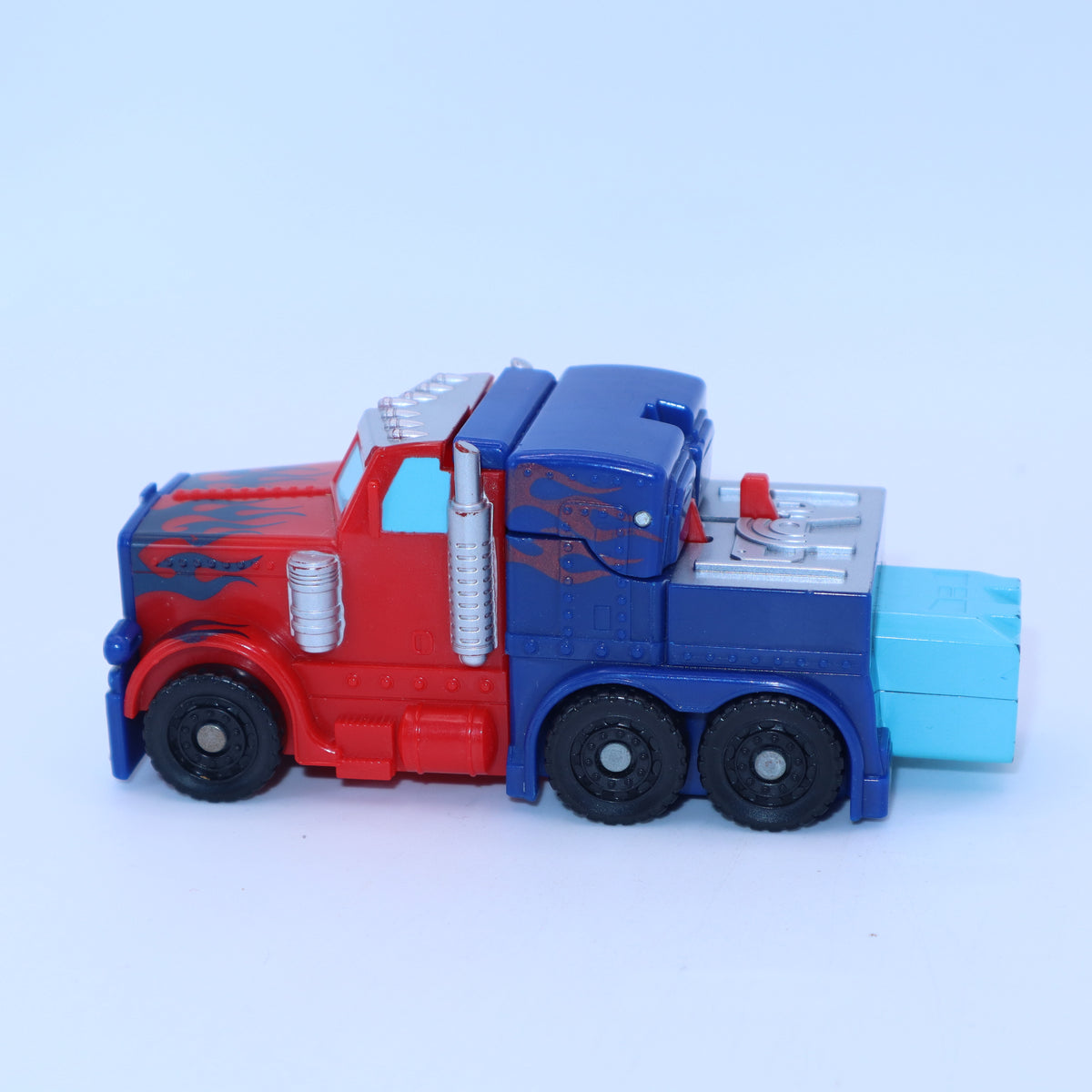 Transformers Robo Power Activator Optimus Prime – geekedouttoys