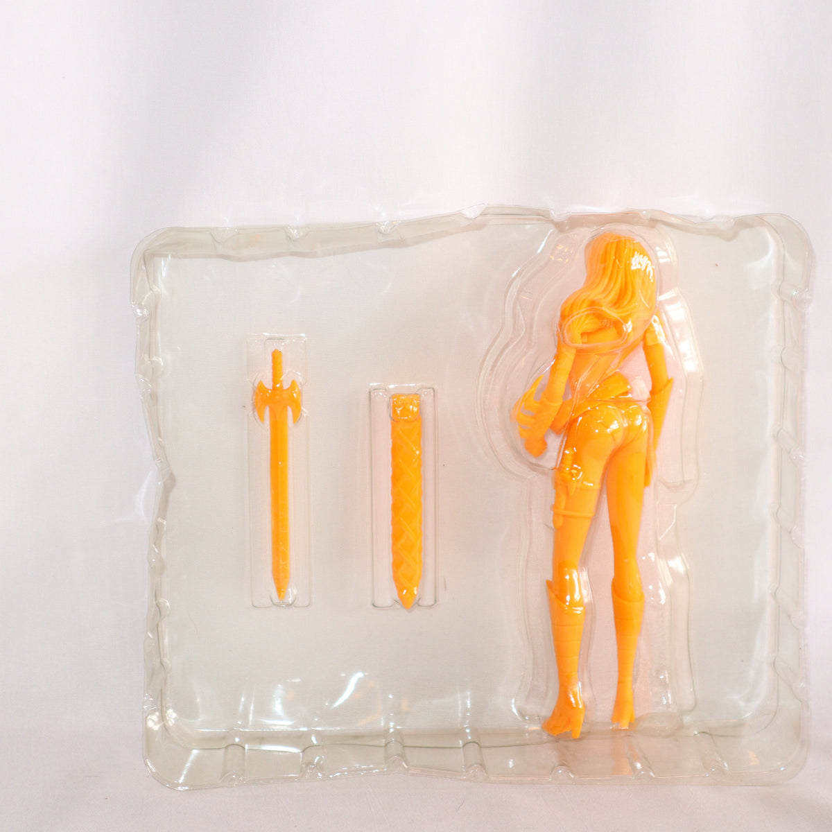 Sinthia Princess of Hell, Hell Glow Sinthia – geekedouttoys